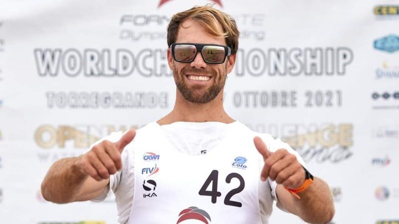 Los kitesurfistas Álex Climent y Gisela Pulido cuajan una buena ...